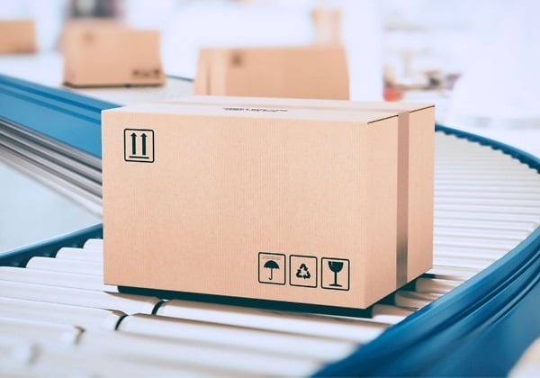How Spring-Assisted Lift Gates Boost Warehouse Productivity
